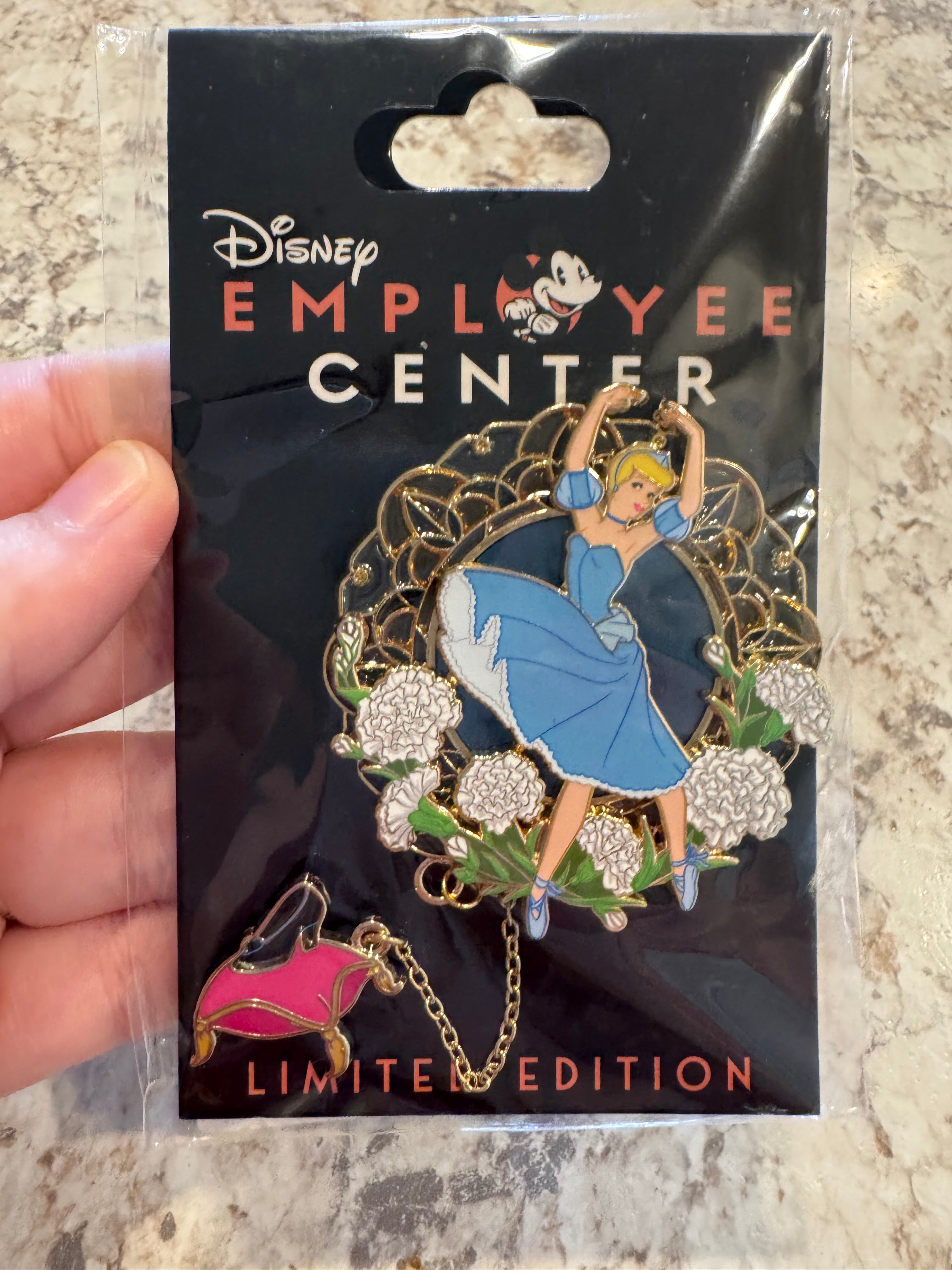 Cinderella Ballerina DEC LE 250 Disney Pin – So Peachy Pins